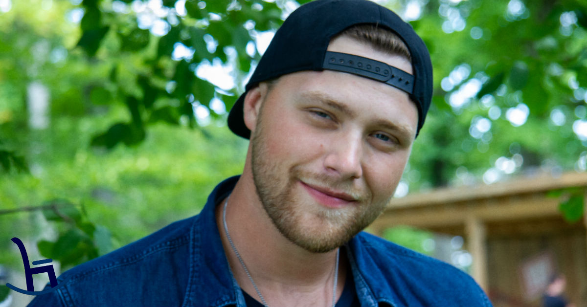 Dylan Burk Connects with Fans at Emerging Artist Showcase | Front Porch