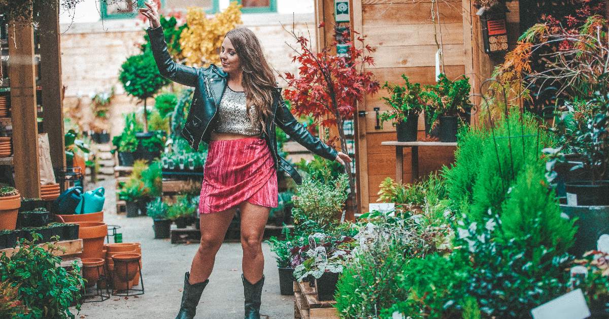 Who Is Canadian Country Artist Lisa Nicole? | Front Porch Music