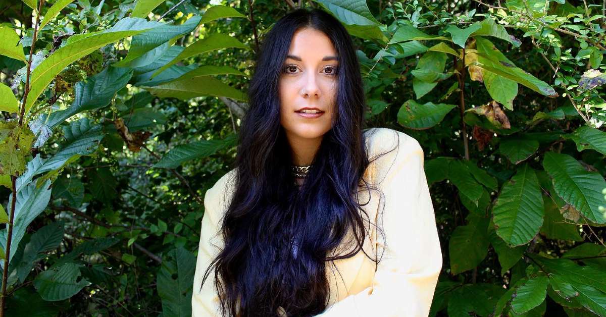 Shantaia's New Single "Broke To Brand New" | Front Porch Music