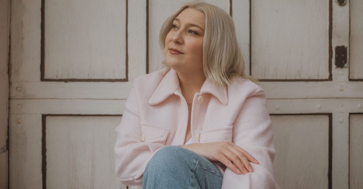 Paige Rutledge Slows Things Down With “Good At Missing You”