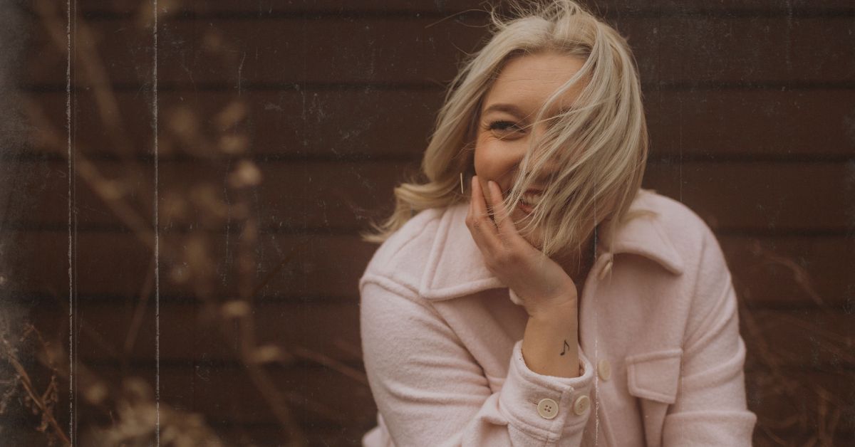 Paige Rutledge Slows Things Down With “Good At Missing You”