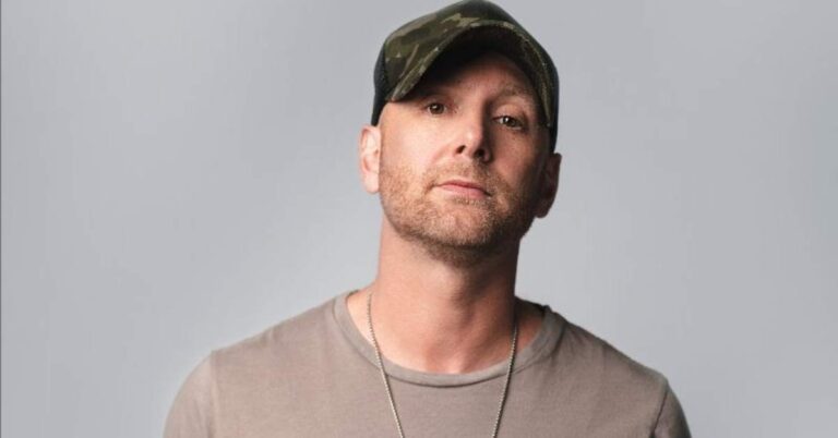 Tim Hicks Releases Remastered Deluxe Version of "Throw Down"