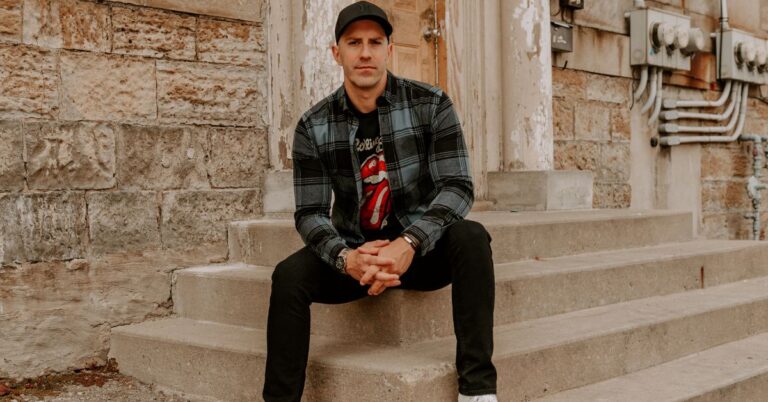 Rich Cloke Chats About New Album "Stars Like That" | Front Porch