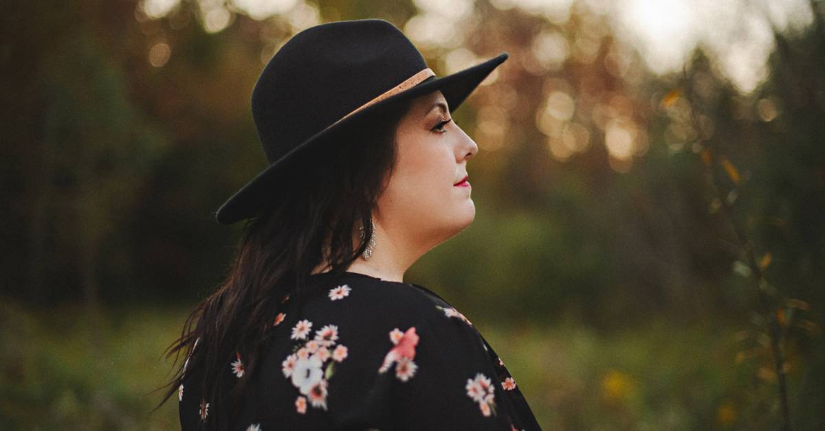 Amanda Kind Releases EP and Title Track "The Good Fight" | Front Porch ...